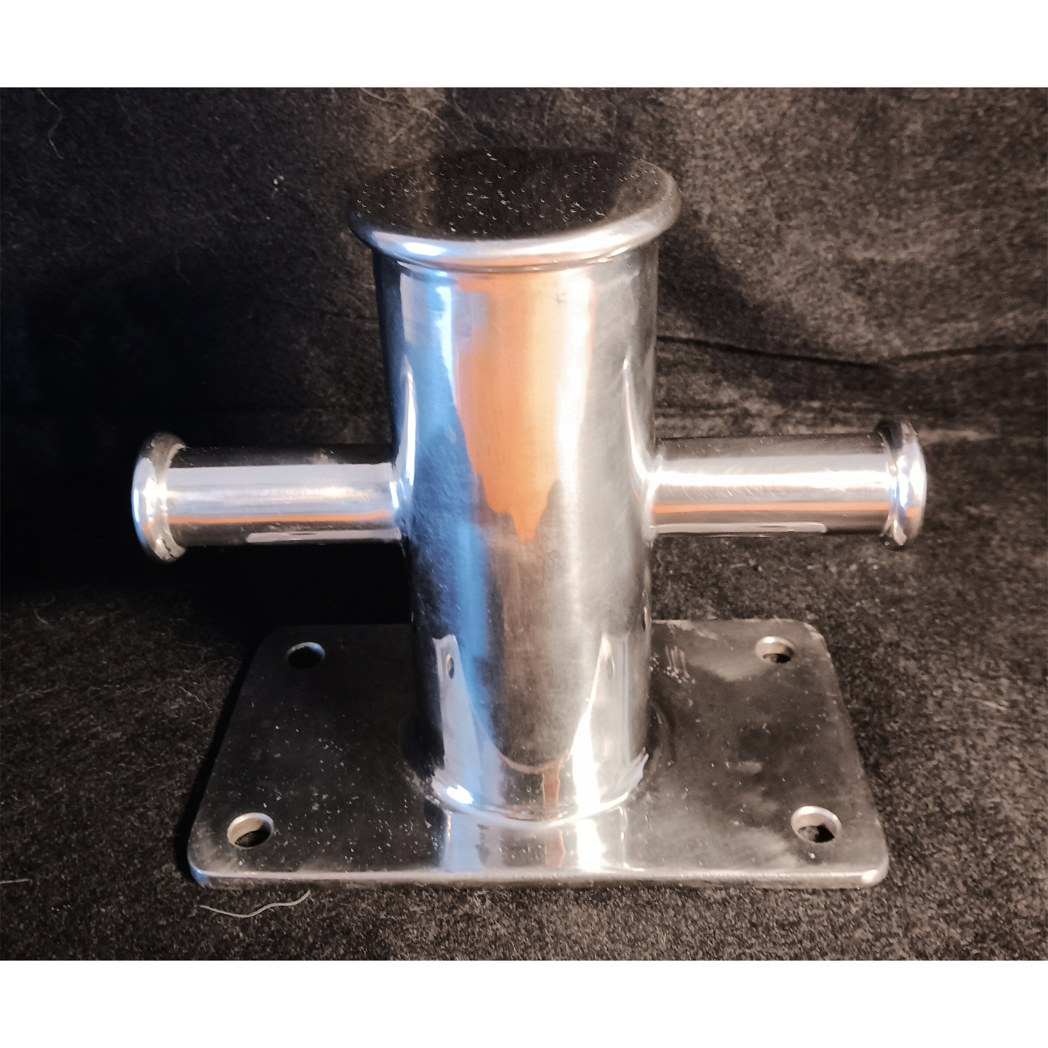 Marine Mooring Bitt- Cross Bollard: Skipjack Nautical Wares